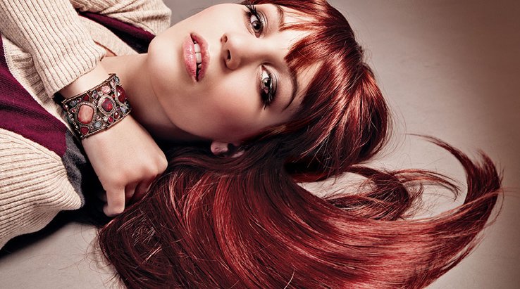 Capelli mogano: a chi stanno bene, tonalità, tipi di mogano | Garnier